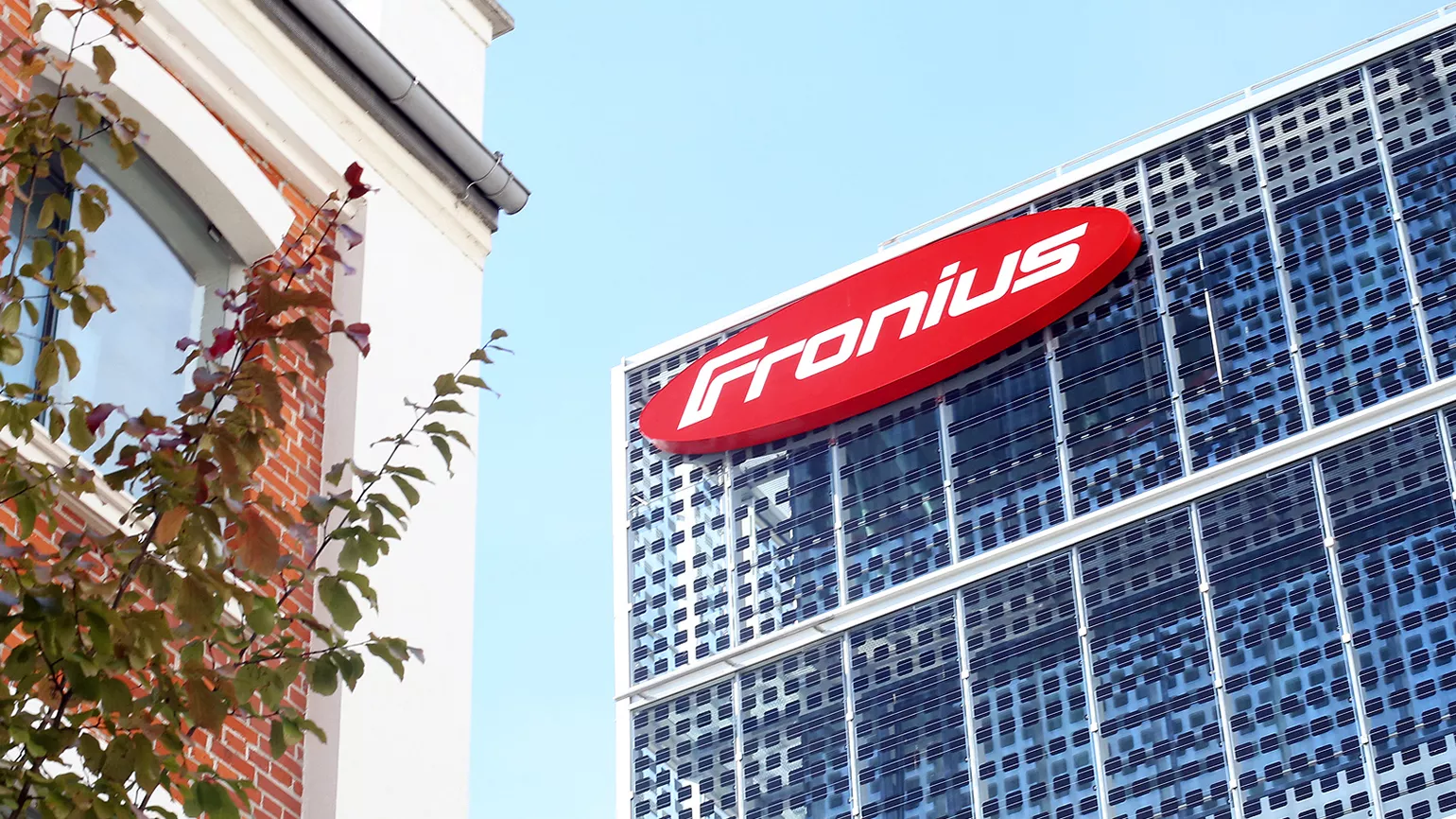 Fronius Logo FRONIUS TAURO ECO 50 & 100 Three Phase Inverter Sky