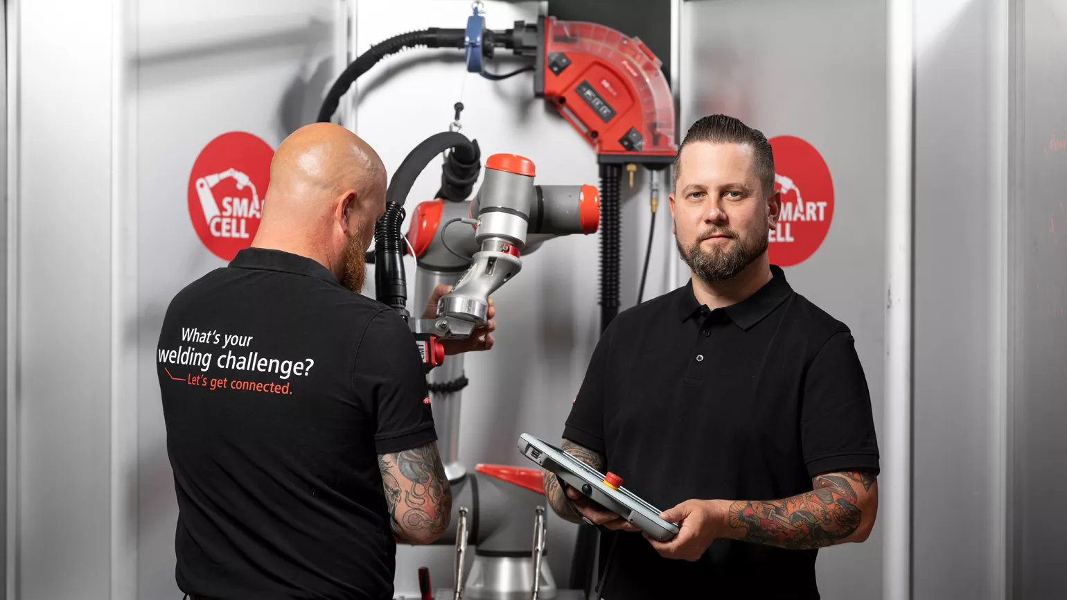 Starter-Paket für Cobot-Schweißzelle Fronius SmartCell