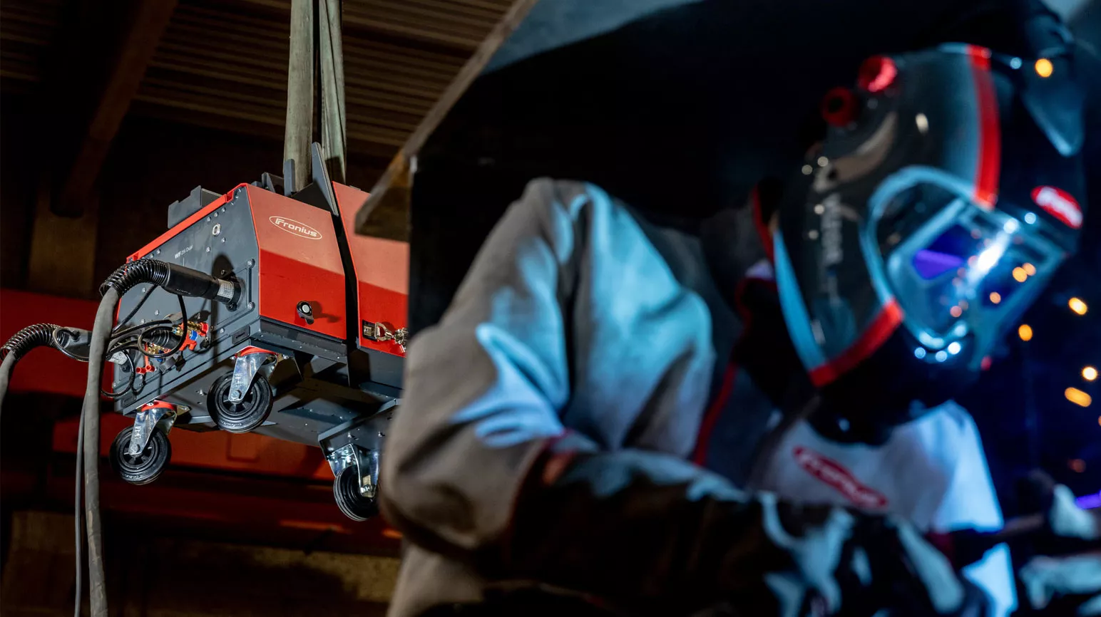 The new Fronius WF 25i Dual – two wires with just one welding system