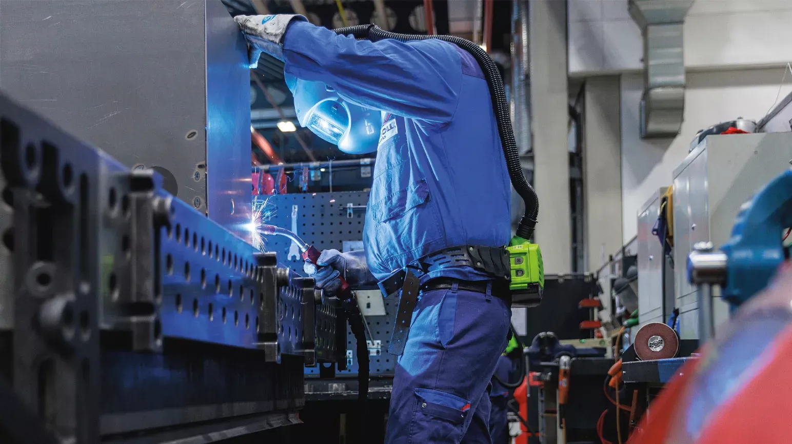 Ergonomics during welding