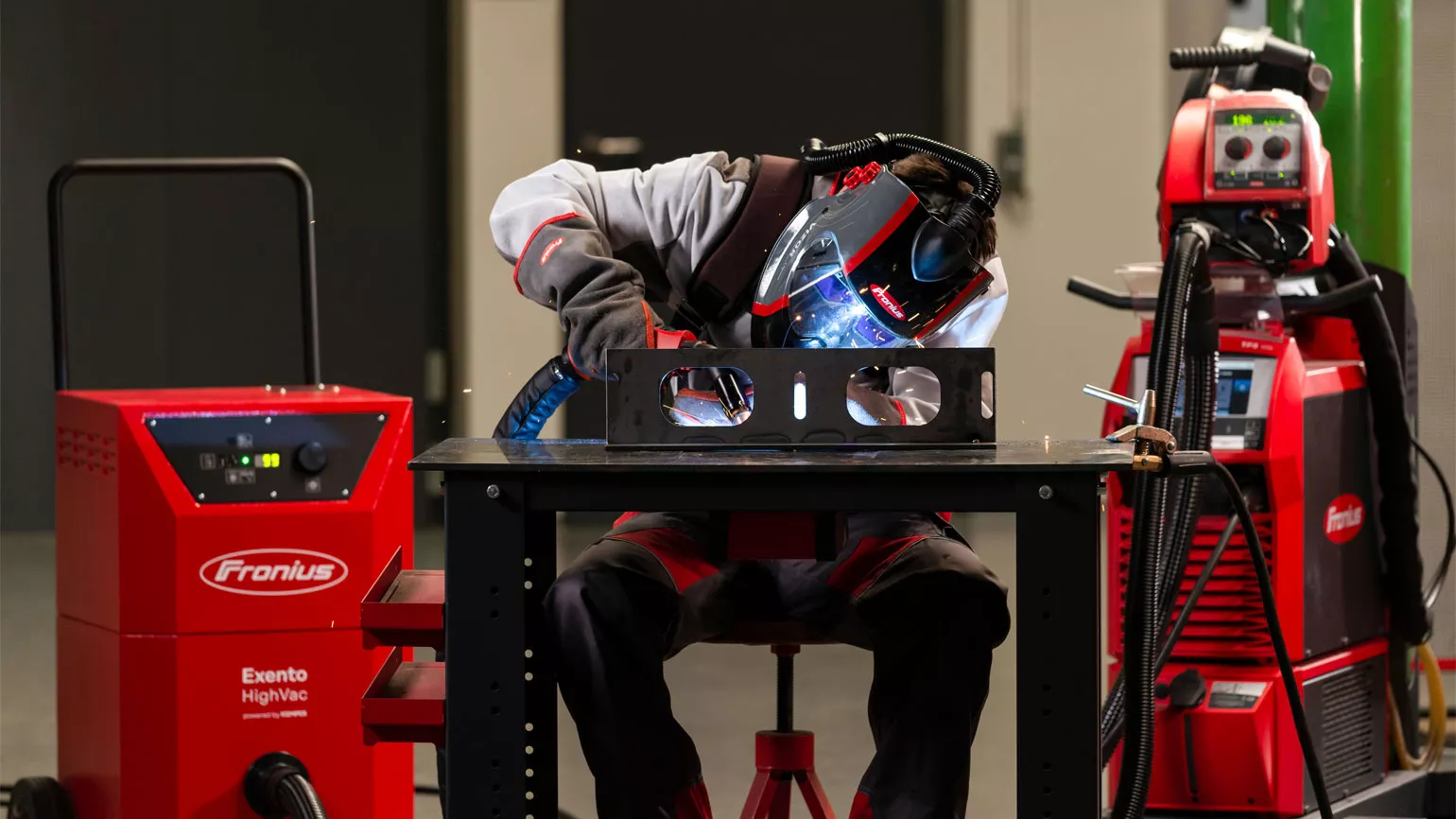 Effective welding fume extraction Exento from Fronius