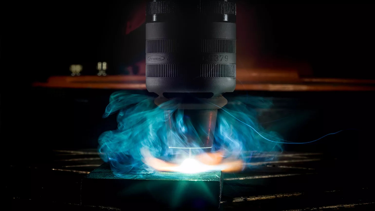 MIG/MAG welding torches for robotic welding